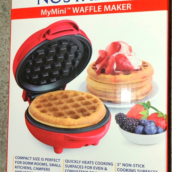 Nostalgia | Kitchen | Nostalgia Brand Mymini Waffle Meker 5 Inch Waffle ...